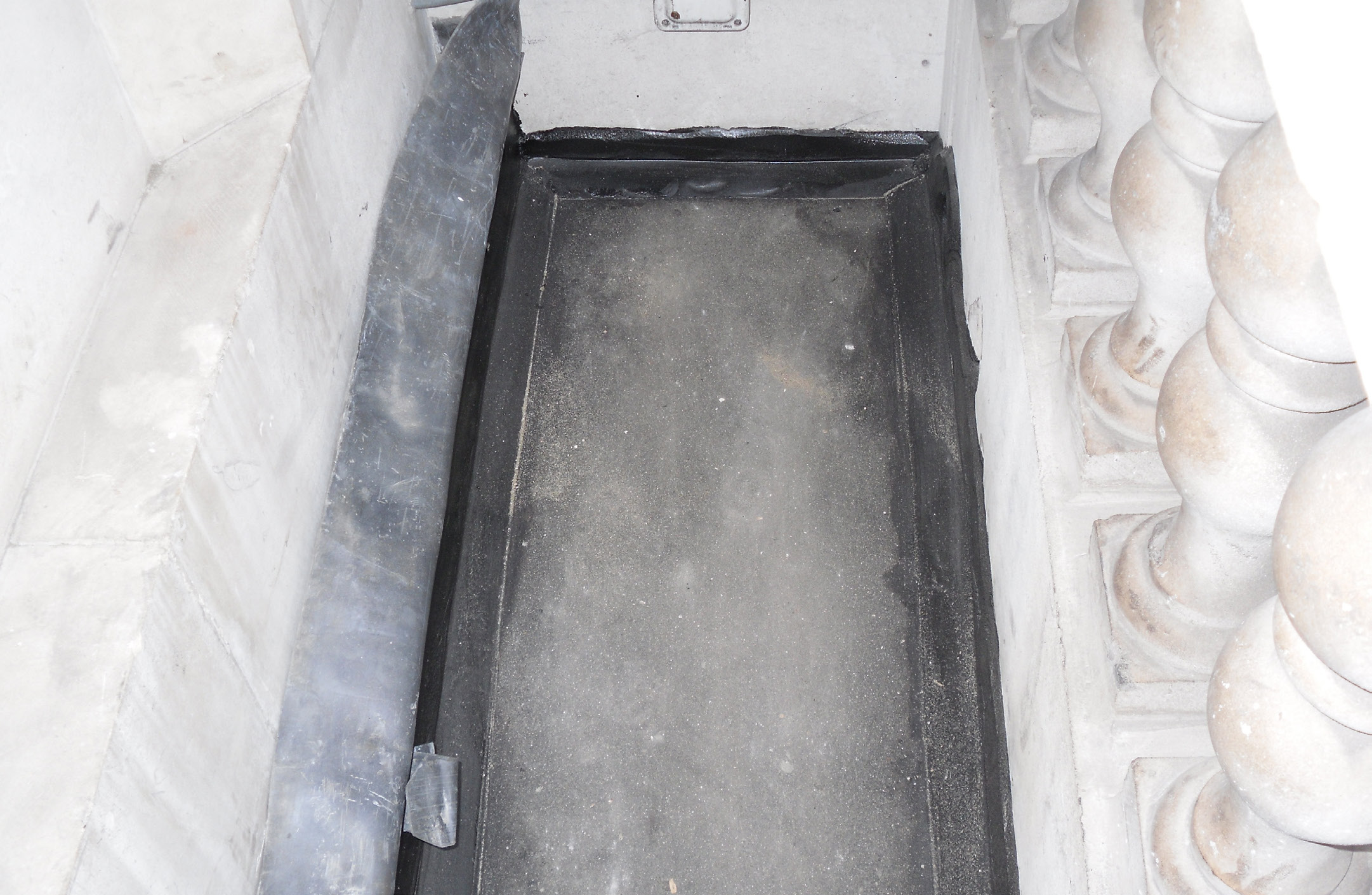 Threadneedle Street | DBR | Building Restoration Services